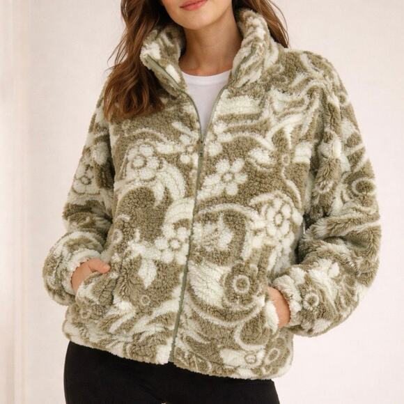 American Eagle Outfitters | Jackets & Coats | New American Eagle Sherpa ...